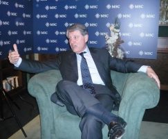 Gianluigi Aponte (Msc) interessato ad entrare in Italo, che smentisce